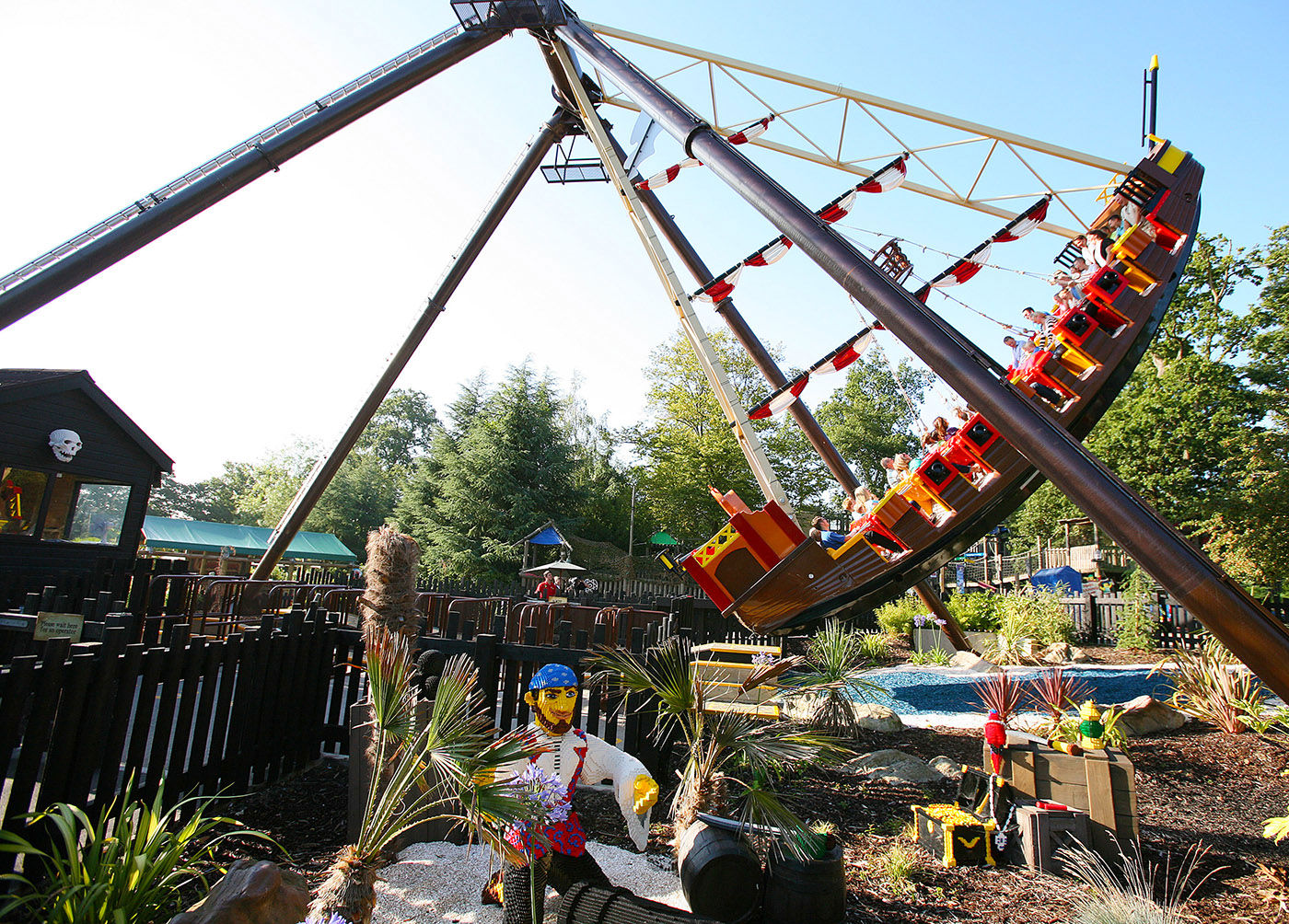 Jolly Rocker | Fun Days Out | LEGOLAND® Windsor Resort