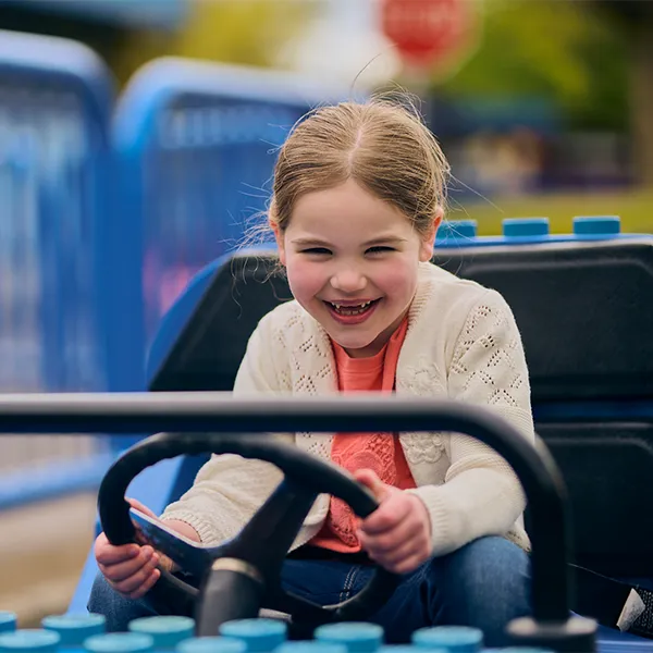 UK's Favourite Kids Theme Park | LEGOLAND® Windsor Resort