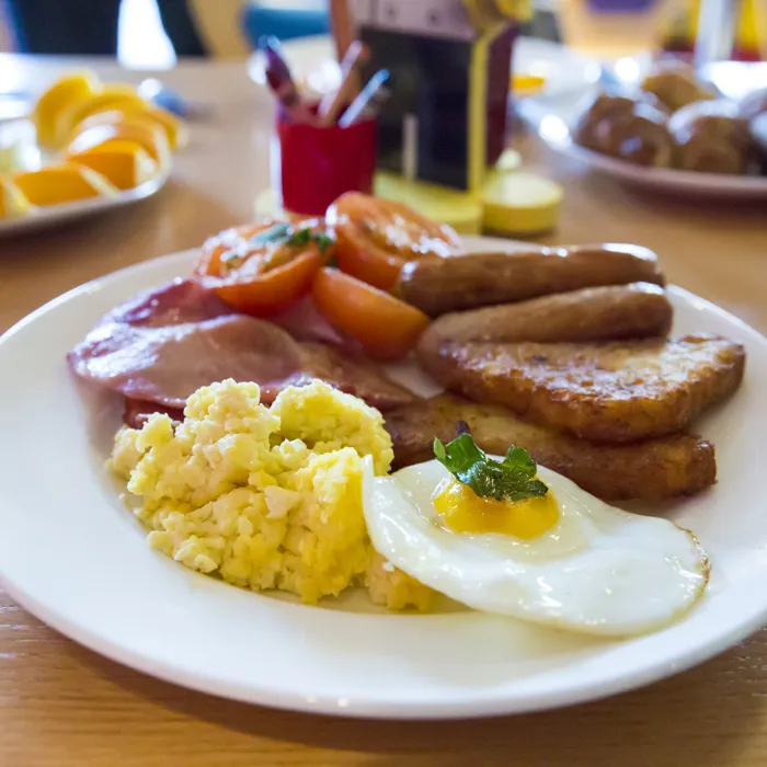 Bricks Restaurant | LEGOLAND® Windsor Resort Hotel