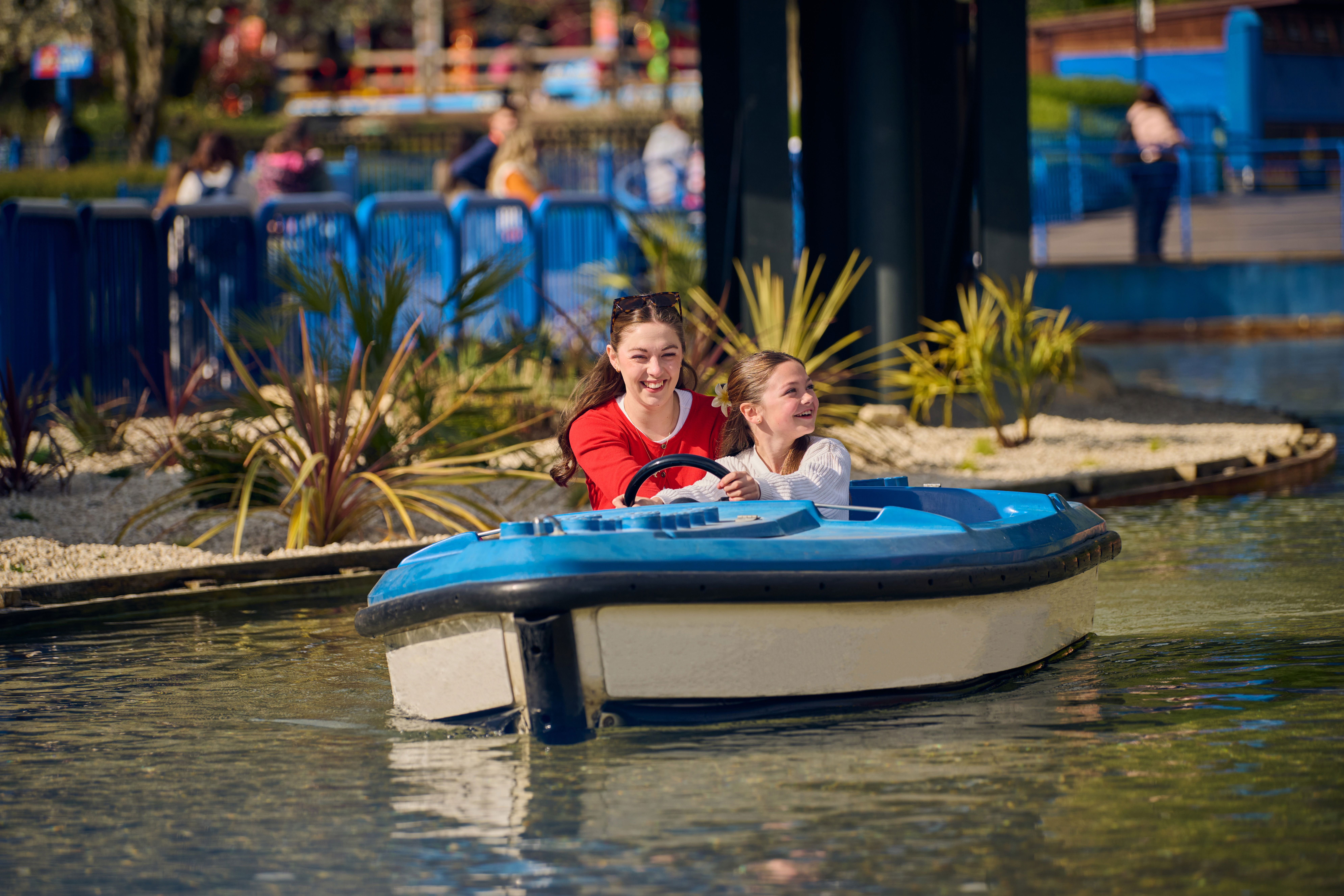 Theme Park Opening Times | LEGOLAND® Windsor Resort