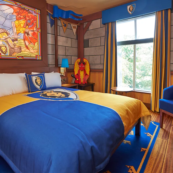 Knight's Themed Room | LEGOLAND® Windsor Castle Hotel